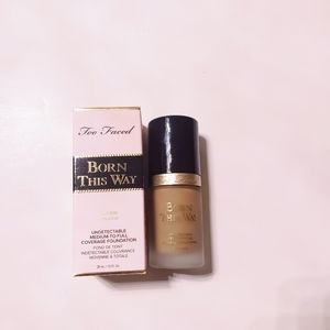 Too Faced | Makeup | Nwt Too Faced Born This Way Foundation Caramel ...